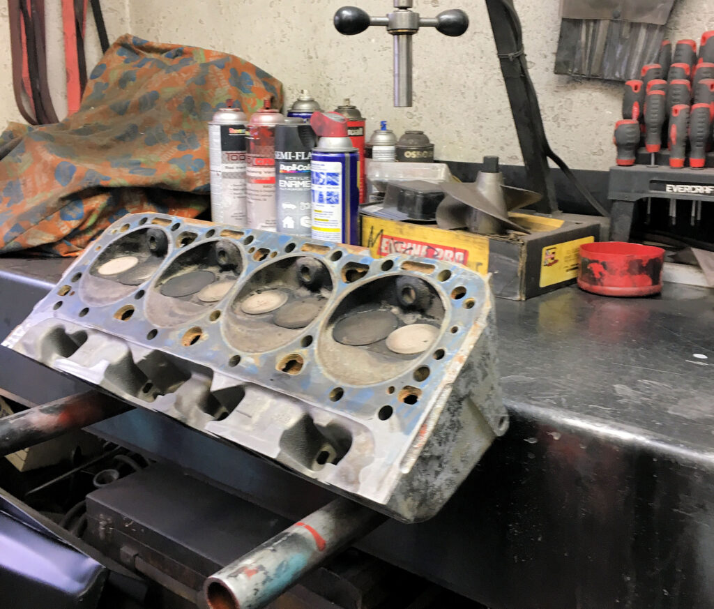 HOMEMADE HEAD BENCH - Engine Pro